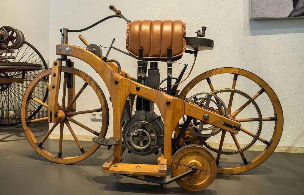Las primeras motos de la historia | Platinium Oil