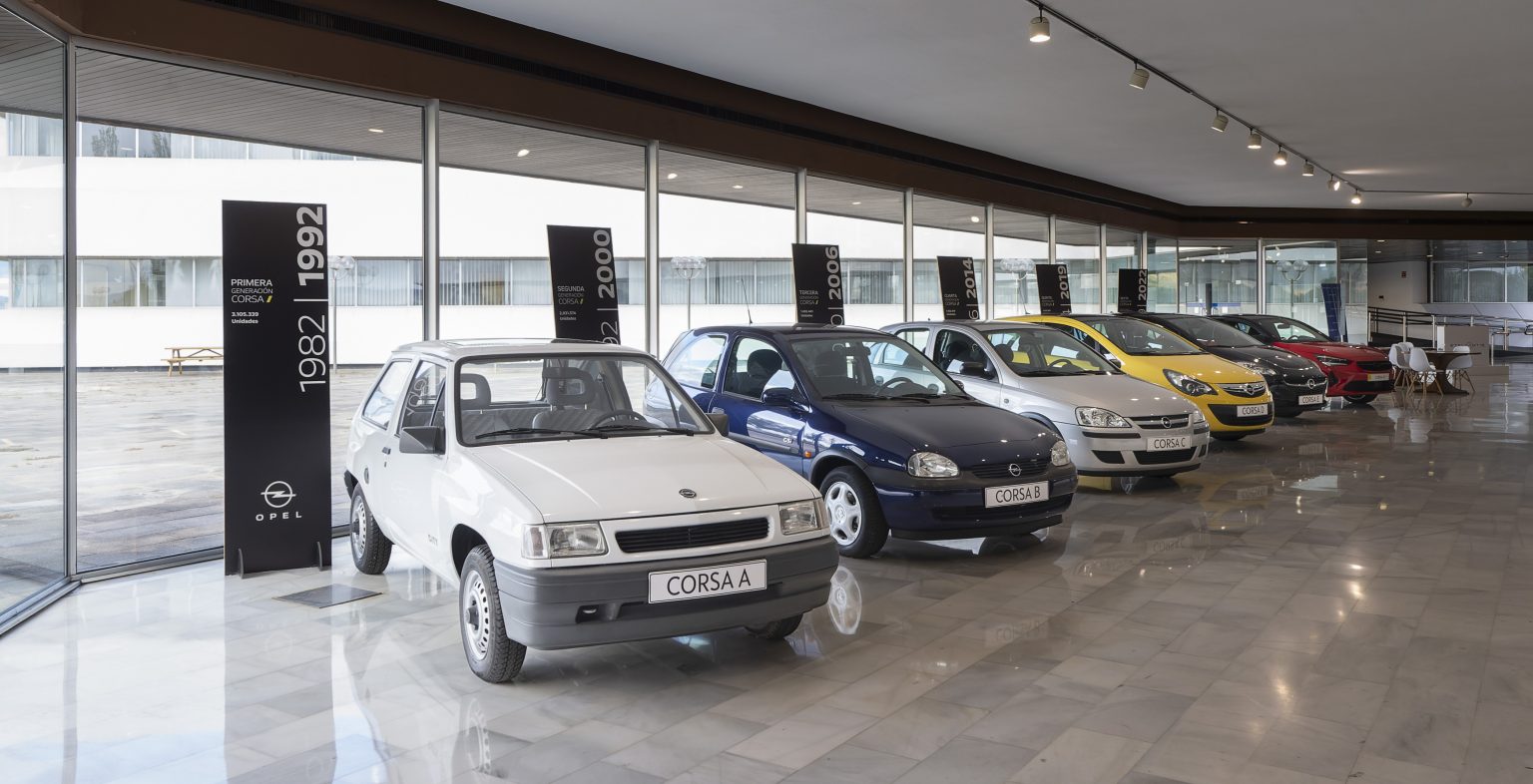OPEL CORSA: 40 AÑOS EN ESPAÑA | Platinium Oil